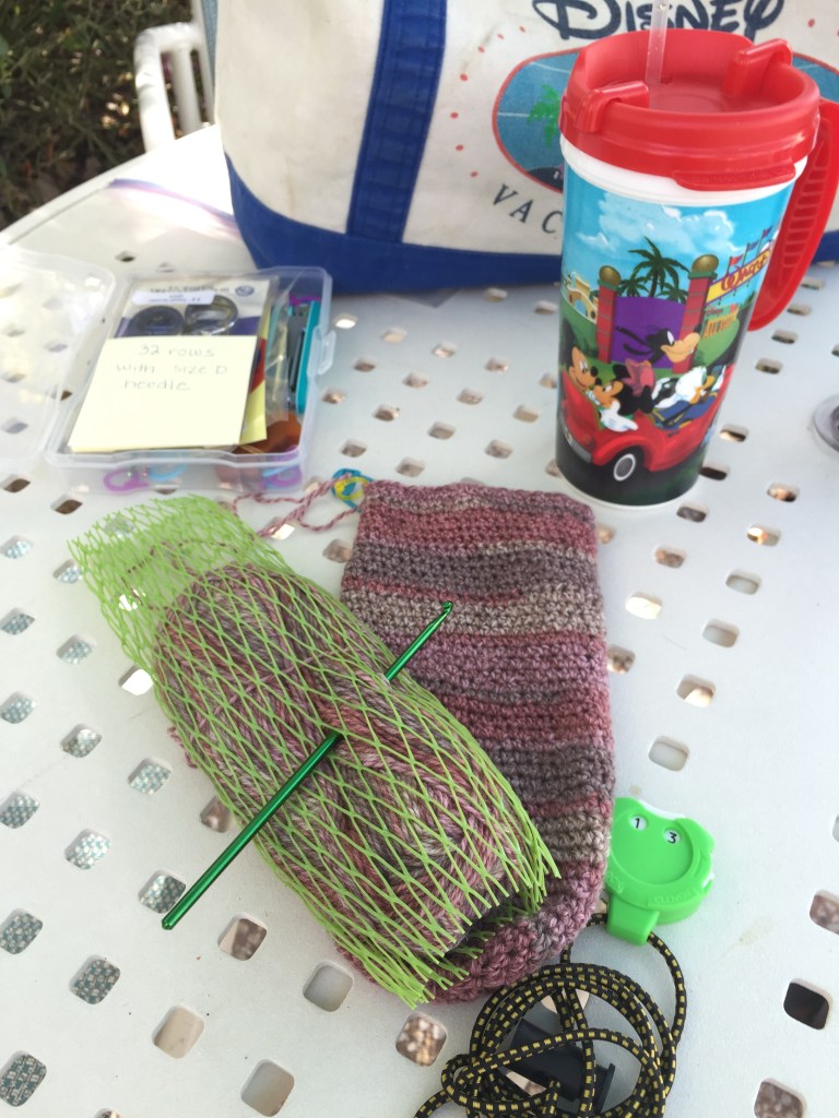 Traveling with Portable Craft Projects – Simply Made Kitchen and Crafts